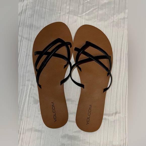 Volcom | Shoes | Volcom Strappy Sandals Womens Fits Like 95 | Poshmark